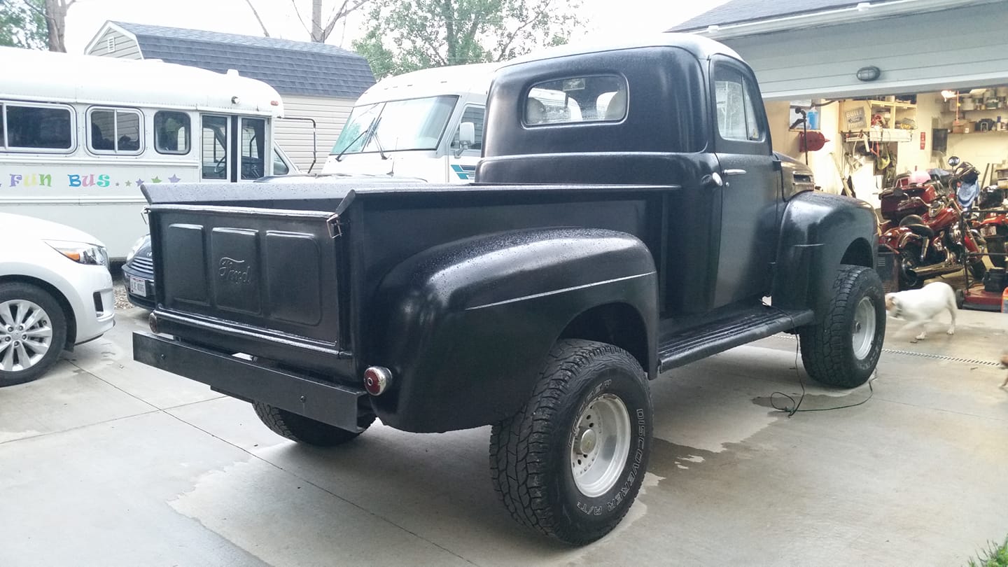 1950 Ford F1 on a 1979 Drivetrain: The Ultimate 4x4 Automatic - FORDNEWS